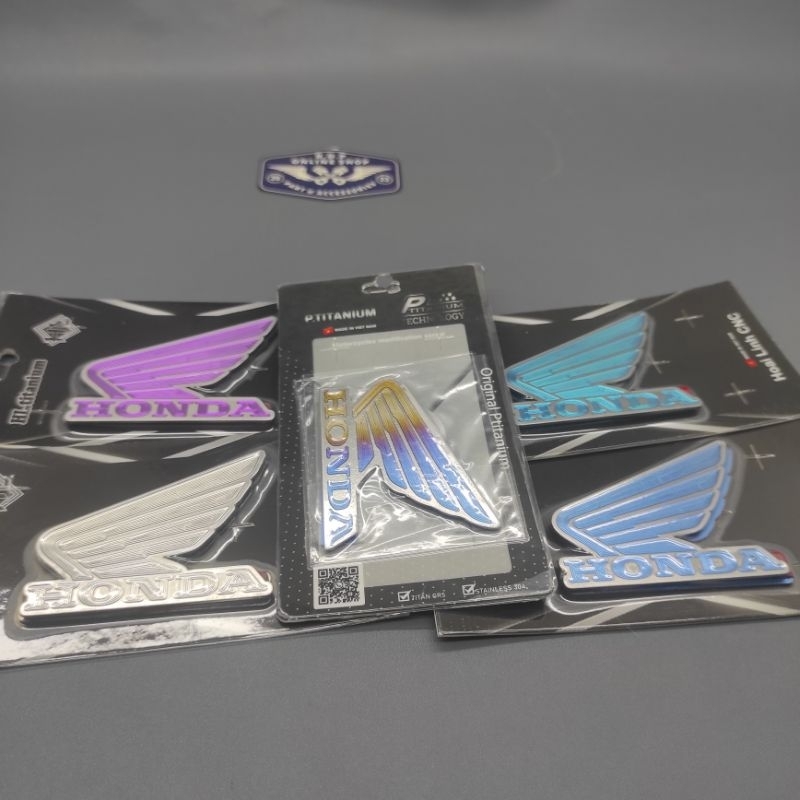 Jual SEPASANG emblem logo sayap wings pemanis motor honda titanium ...
