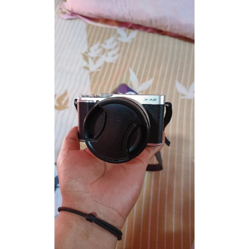 Jual Kamera Mirrorless Fujifilm XA2 Second Bekas | Shopee Indonesia