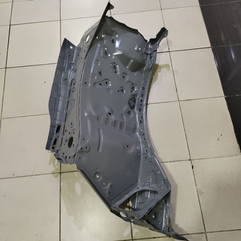 Jual apron afron depan toyota innova reborn original toyota gress baru ...