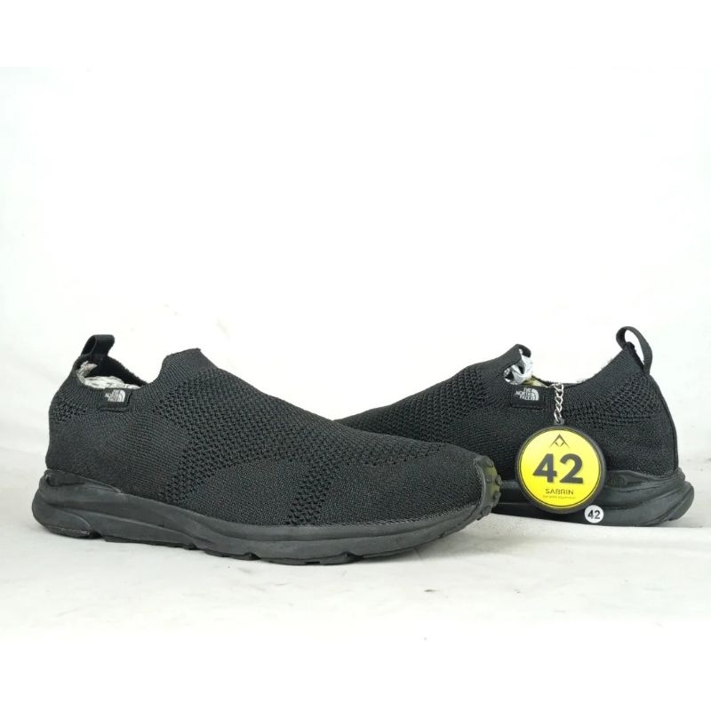 Jual sepatu hiking outdoor tnf the north face 42 slip on slipon ...