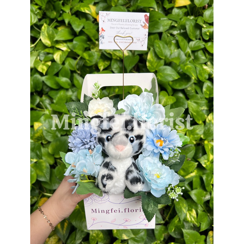 Jual Flouna in the box (snow leopard/Macan tutul salju) + Packing ...