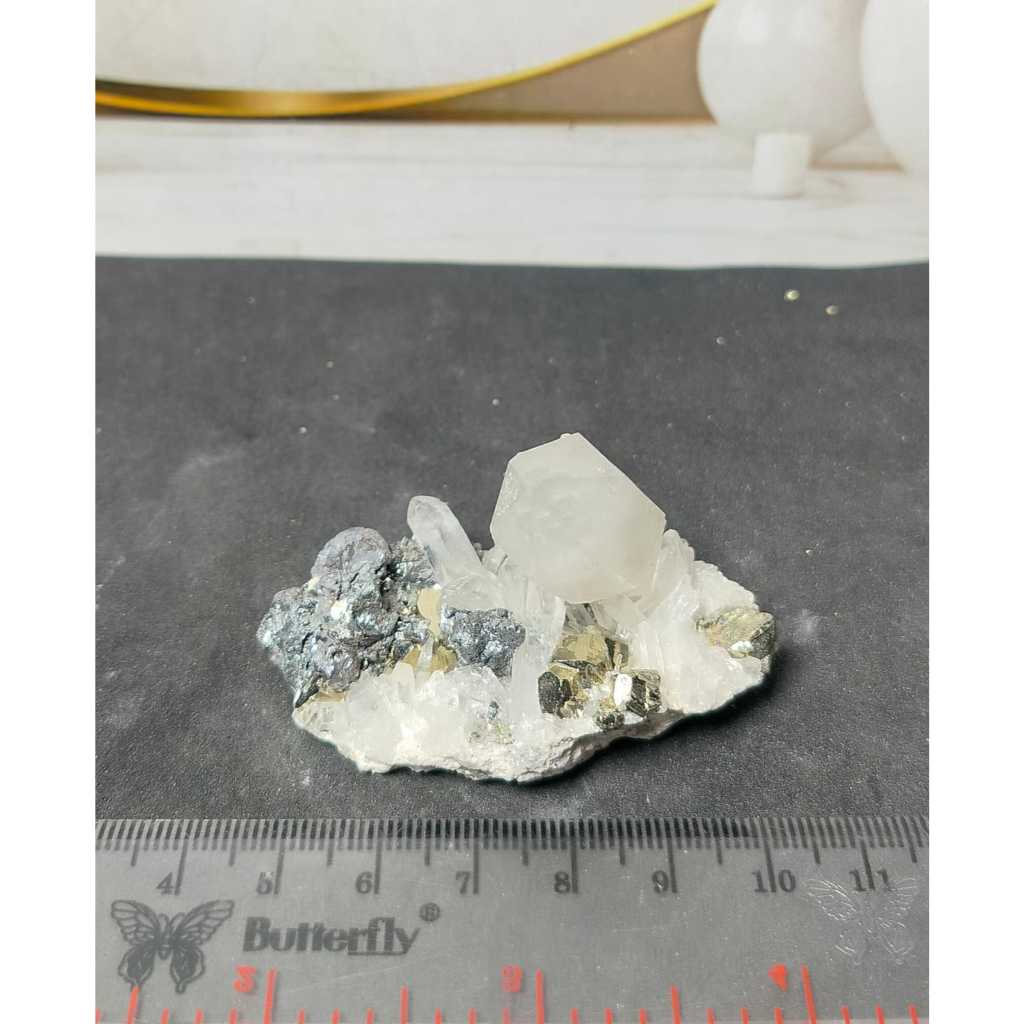 Jual Batu Natural Golden Pyrite Cluster Matrix High Quality (HQ) (5k44 ...