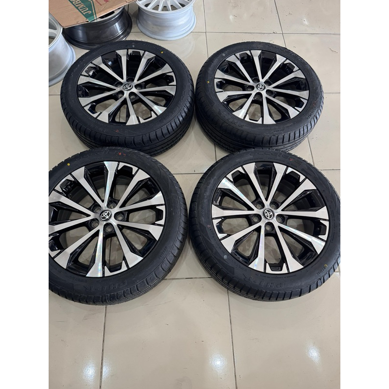 Jual velg original avanza velos terbaru ring 17 plus ban kondisi ban ...