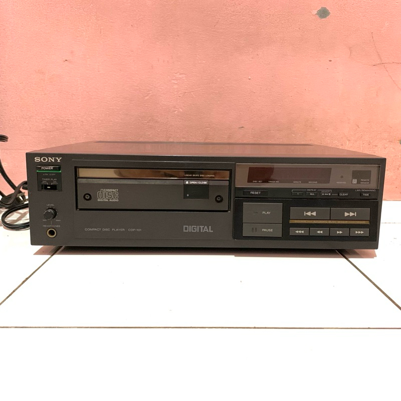 Jual Sony CD Player CDP-101 Vintage (The First CD Player) 1982 ...