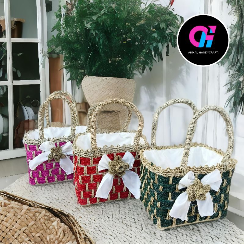 Jual Akmal Handycraft Tas Cewek Mini Handbag Anyaman Pandan Gaya ...