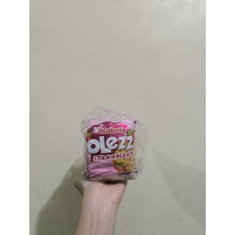 Jual KOKOLA olezz strawberry 1 RENCENG (ISI 10PCS) | Shopee Indonesia