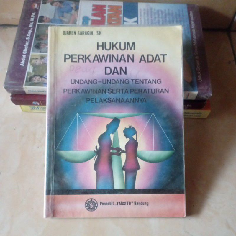 Jual original Hukum Perkawinan Adat & UU tentang perkawinan serta Peraturan pelaksana lainnya ...