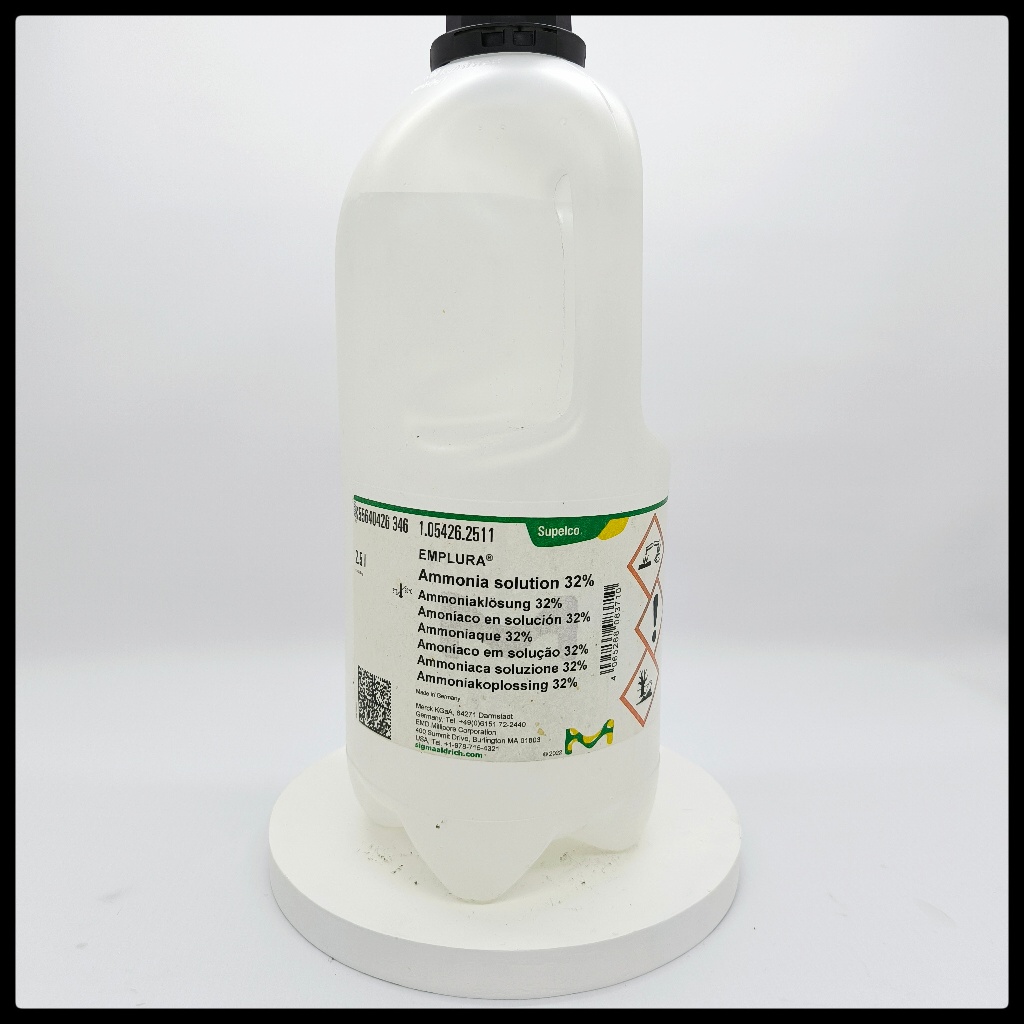 Jual Ammonia Solution 32% / NH4OH / Larutan Ammonia MERCK 105426 2.5L ...
