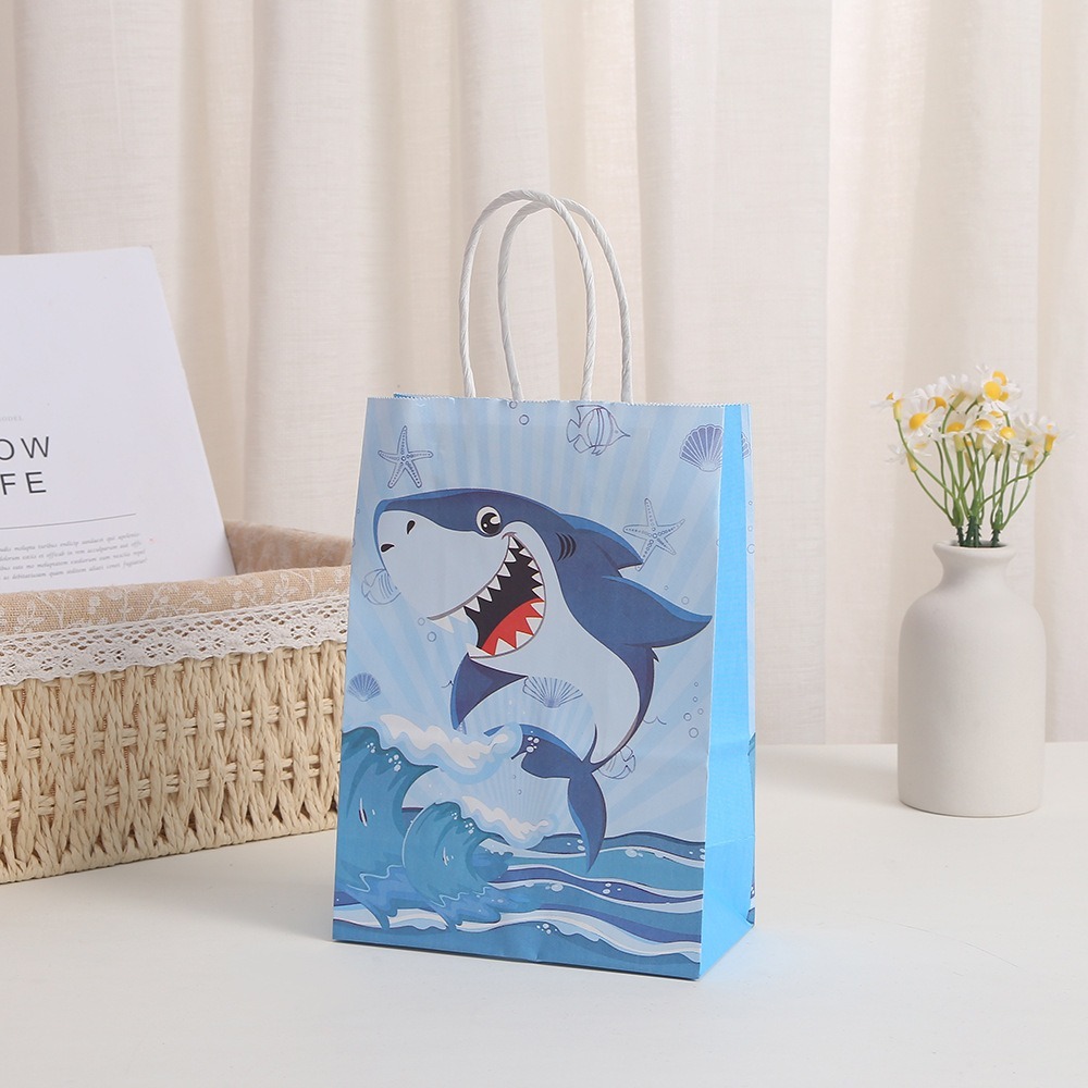 Jual Paperbag bahan craft paper tema shark / goodiebag shark / paper ...