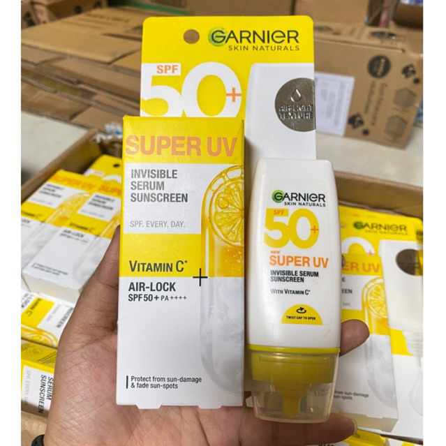Jual GARNIER Light Complete Super UV SPF50+ / PA ++++30ml MATTE FINISH ...