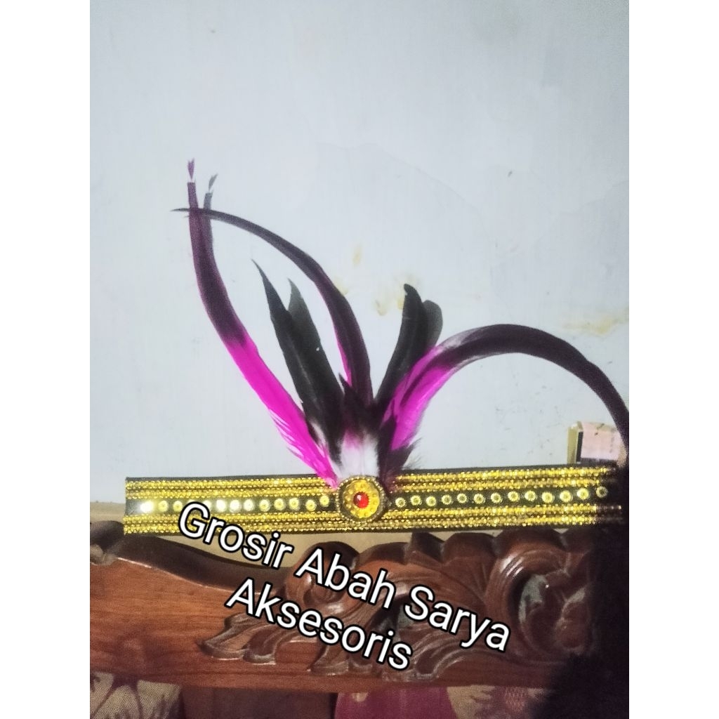 Jual mahkota bulu topi adat Dayak bisa untuk acara karnaval dan ...