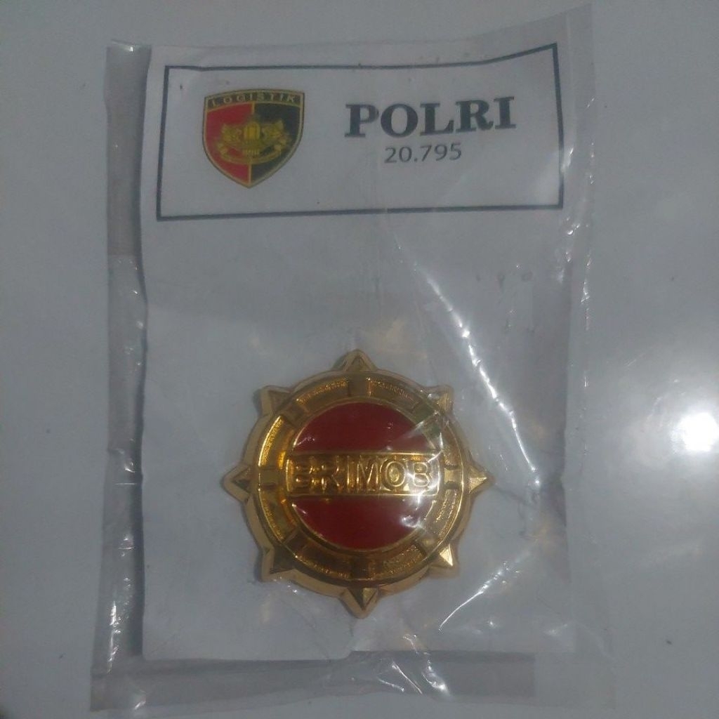 Jual Pin Brevet Roda Kompas Brimob asli jatah | Shopee Indonesia