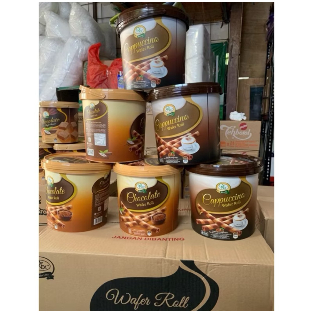 Jual Denex cappucino cokelat astor wafer roll jar | Shopee Indonesia
