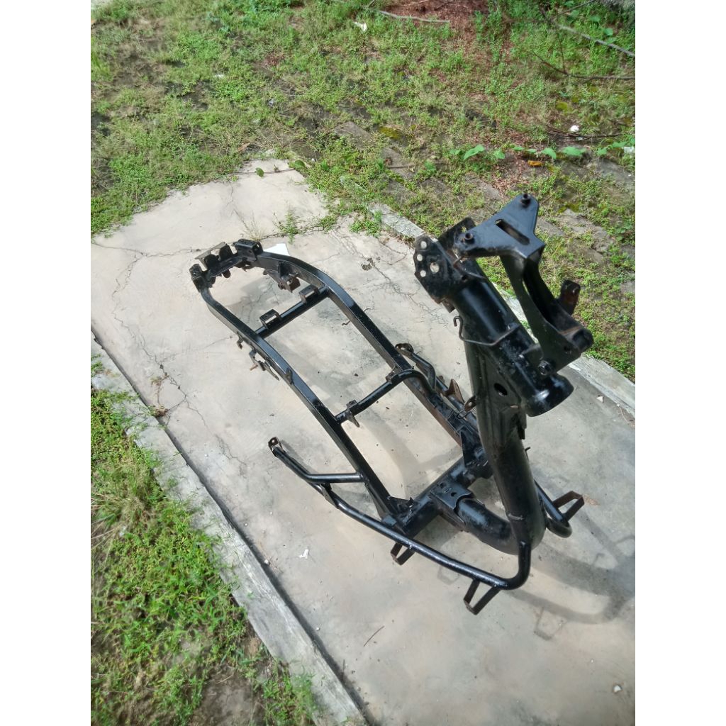 Jual Rangka Beat Karbu KVY original cabutan | Shopee Indonesia