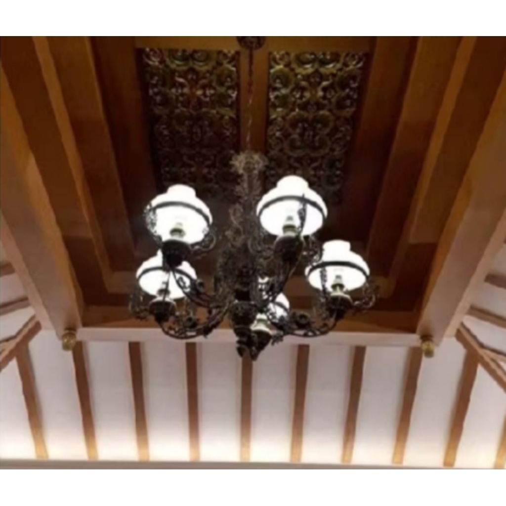Jual lampu gantung HIAS ANTIK JAWA BETAWI,lampu joglo cabang 5 | Shopee ...
