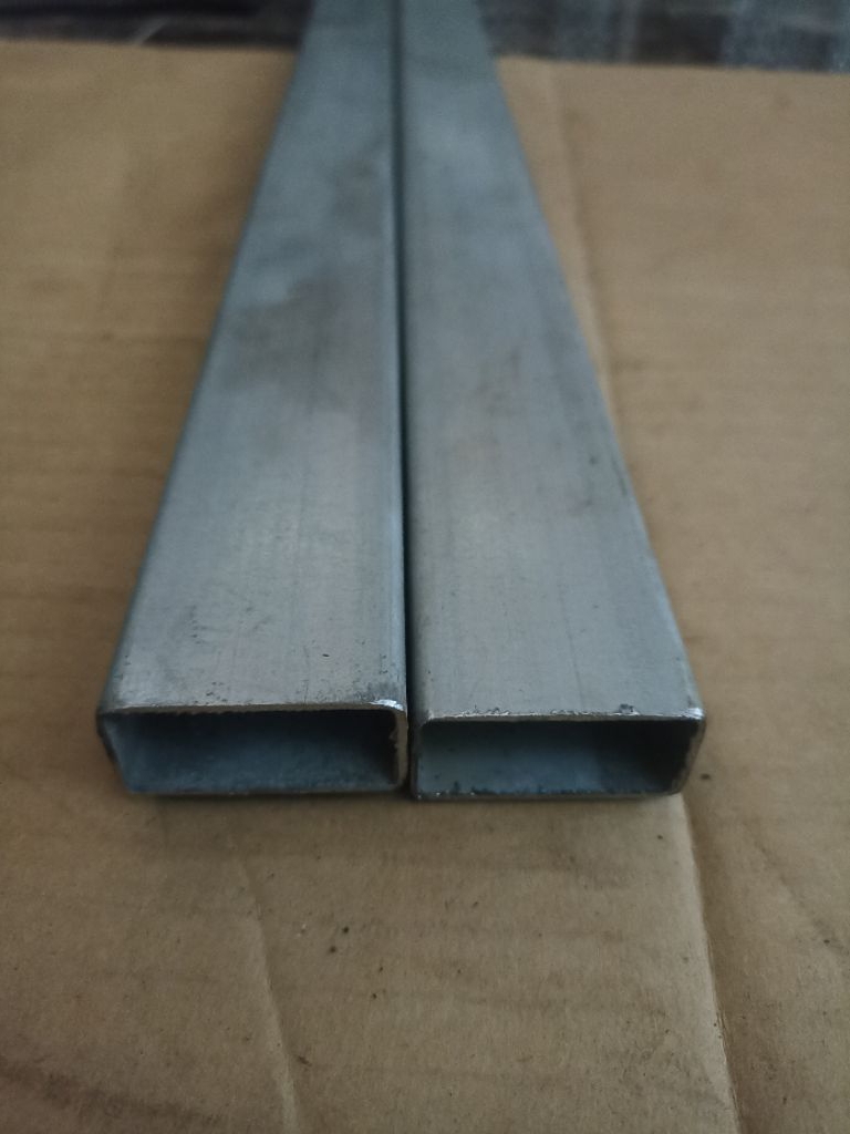 Jual pipa kotak 4x2 holo galvanis tebal 1,2mm panjang 50cm | Shopee ...