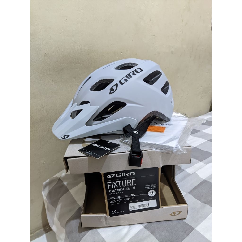 Jual helm giro fixture baru | Shopee Indonesia