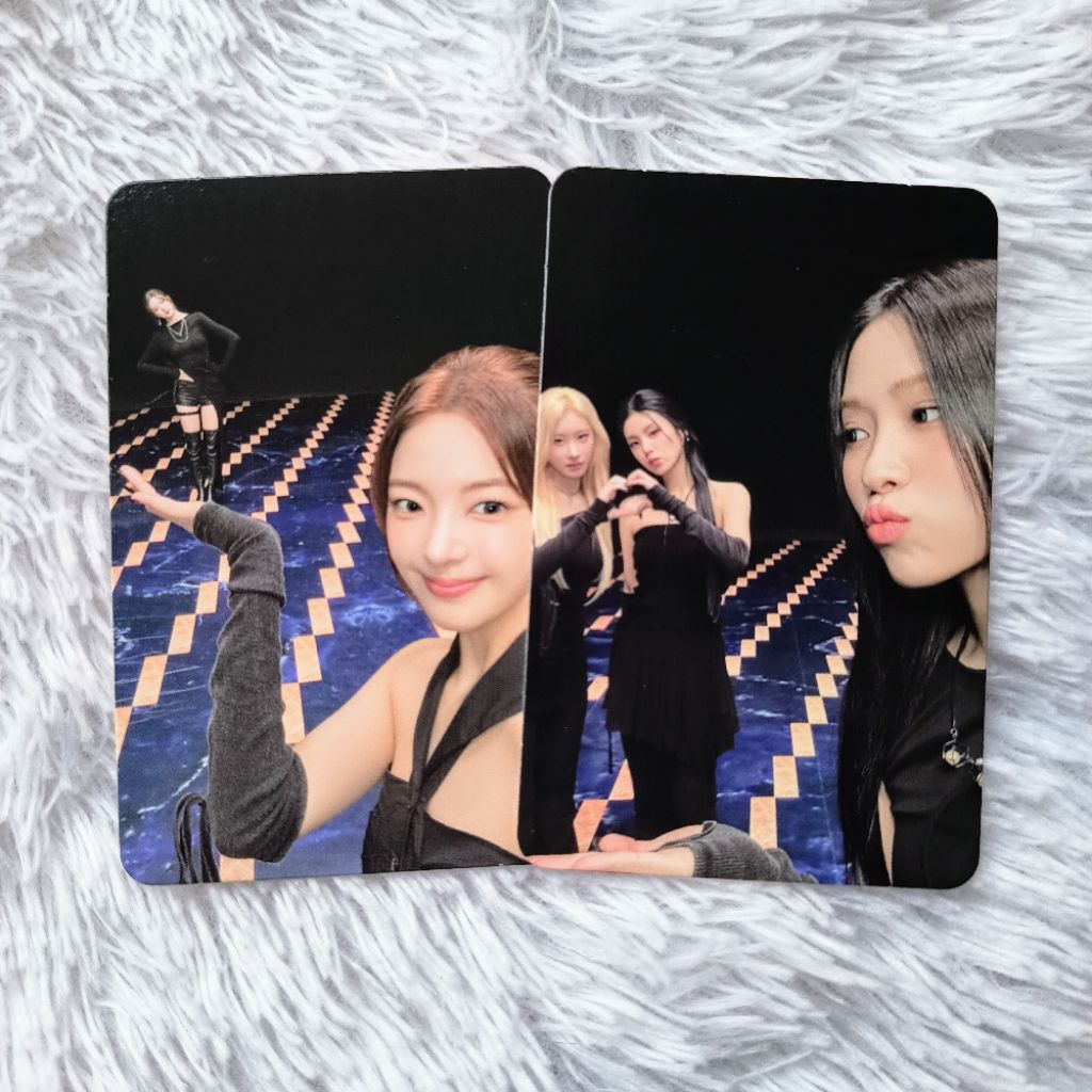 Jual Photocard Itzy Official Gold Imaginary Friend Yeji Ryujin Lia ...