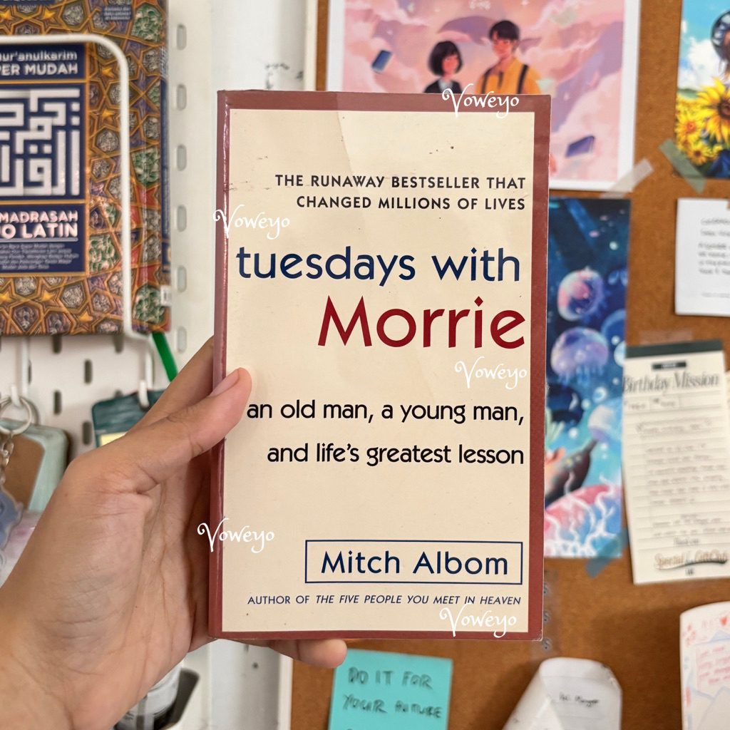 Jual Buku Tuesday With Morrie | English Book | Shopee Indonesia