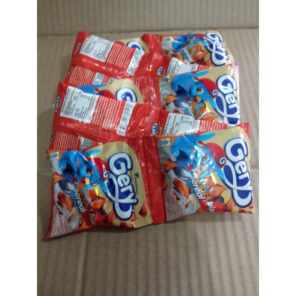 Jual Gery snack cereal sachet isi 20 | Shopee Indonesia