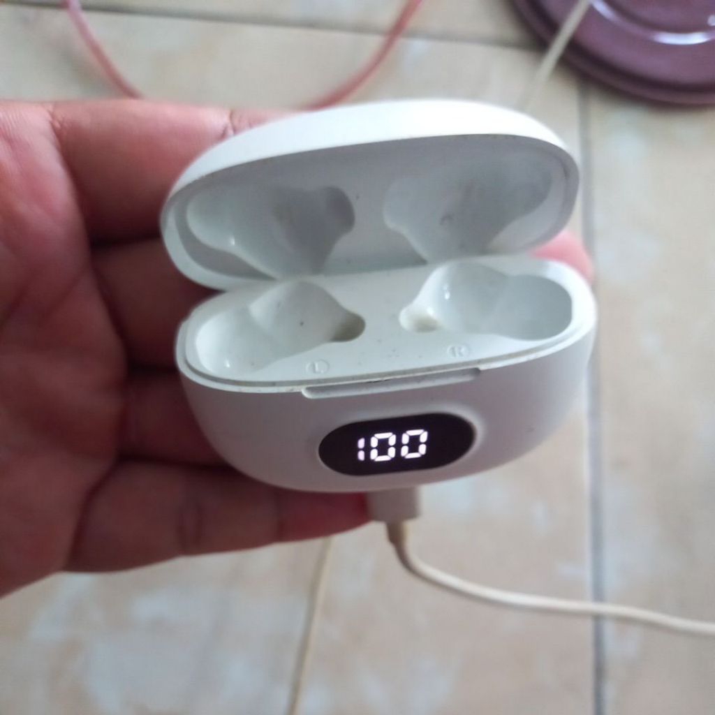 Jual SPAREPART TWS ROBOT T70 HANYA CASE | Shopee Indonesia