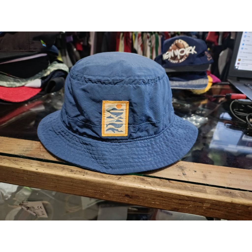Jual topi bucket Patagonia | Shopee Indonesia
