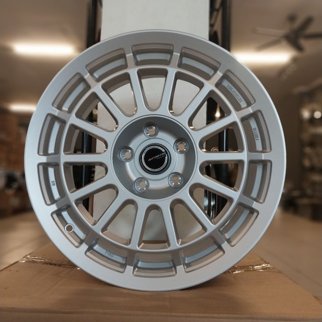 Jual Velg Mobil Pako Wheels Prw1 Type Batur Ring 17,H5x114.3 Lebar 8 ET ...