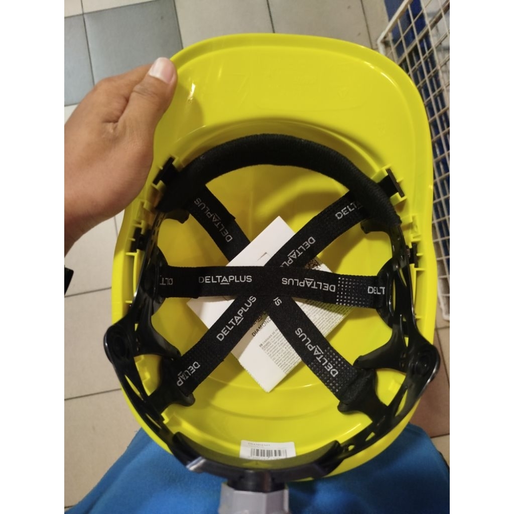 Jual Helm Safety Delta Plus Warna Hijau Stabilo-SNI | Shopee Indonesia