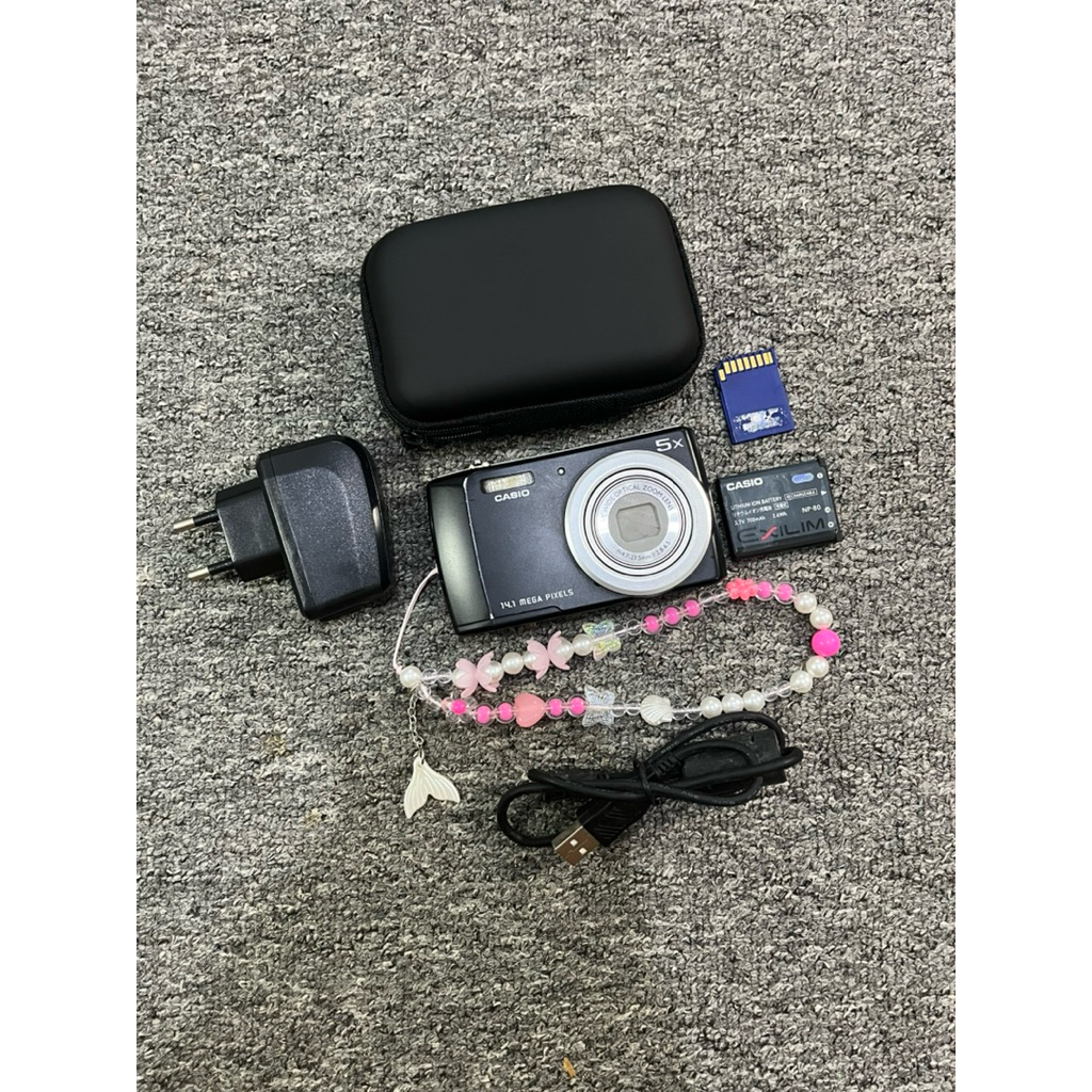 Jual Digicam Casio QV R200 | Shopee Indonesia