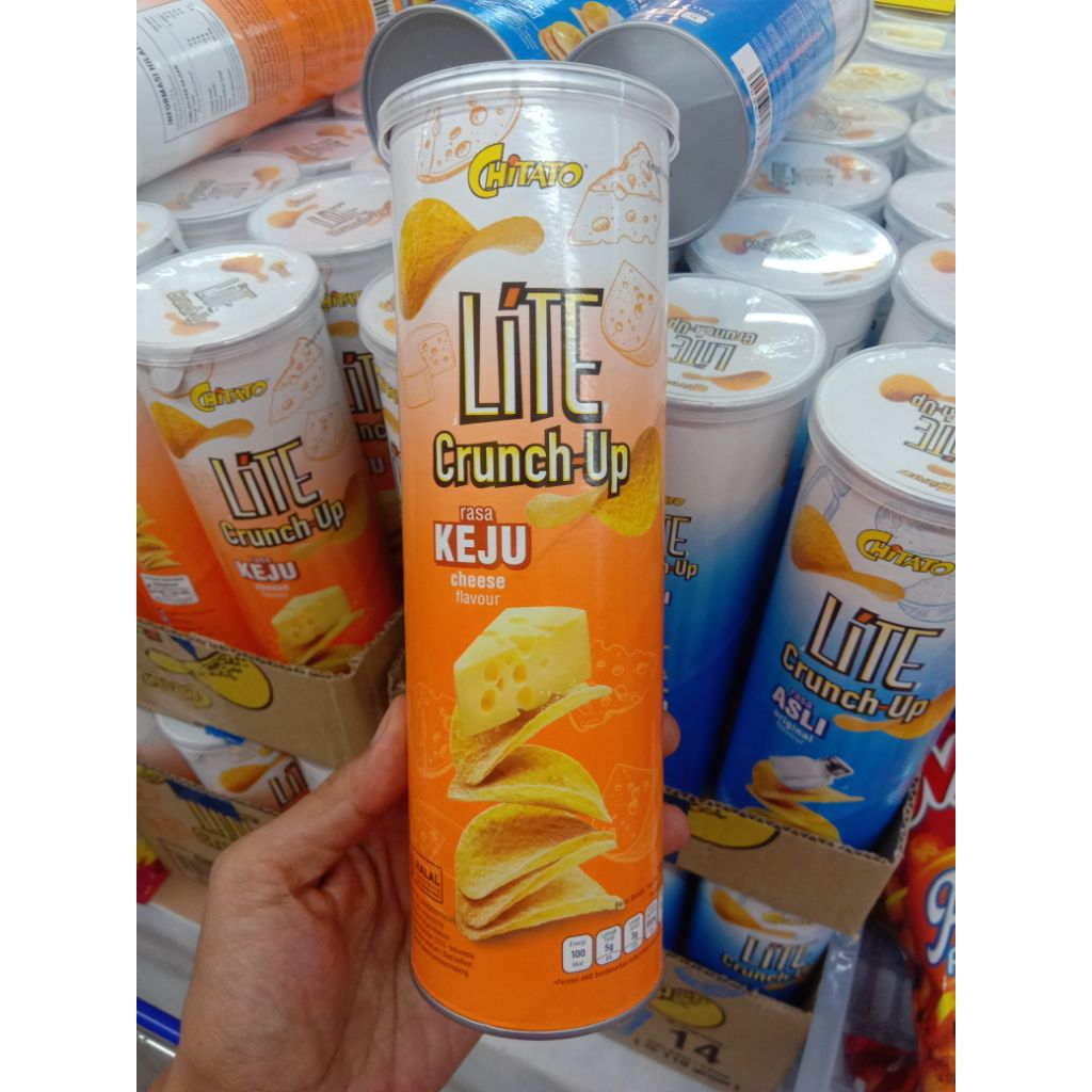 Jual Chitato Lite Crunch up 110g original dan keju | Shopee Indonesia