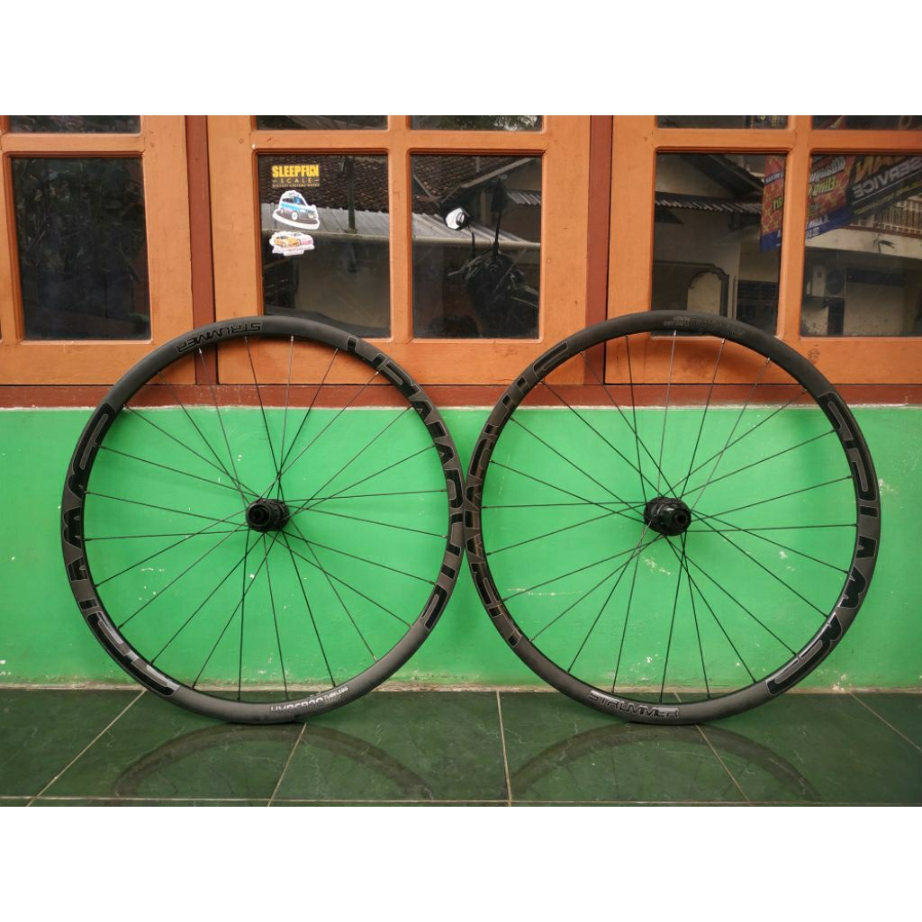 Jual Wheelset Strummer Hyper30 700c Tubeless Ready Roadbike Gravel ...
