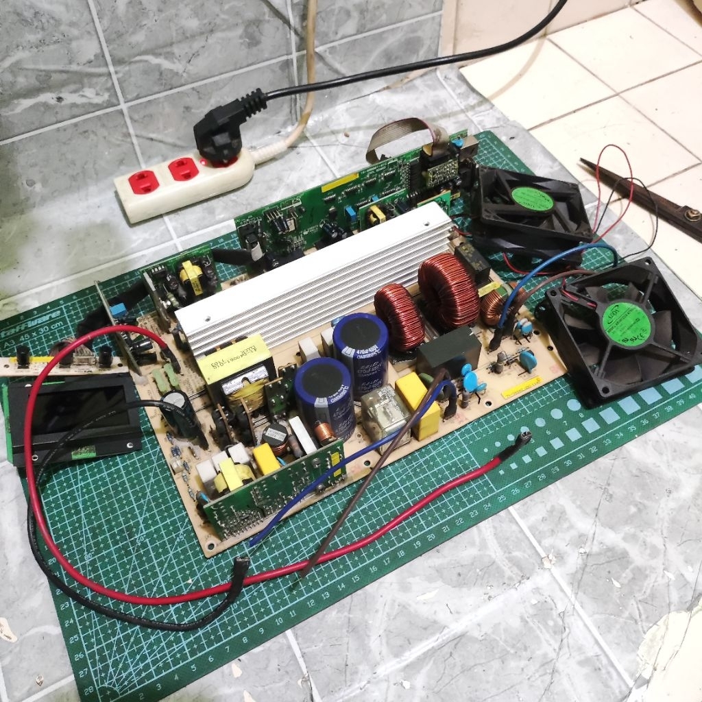 Jual MOTHERBOARD UPS ONLINE 1KVA 1150VA 800WATT PCB MESIN UPS LAPLACE ...