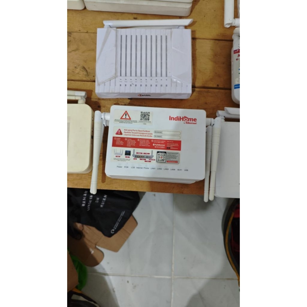 Jual Modem Router ZTE F672Y GPON Dual Band | Shopee Indonesia