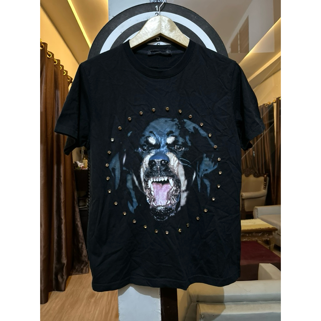 Jual Givenchy Rottweiler Rhinestone T-Shirt | Shopee Indonesia