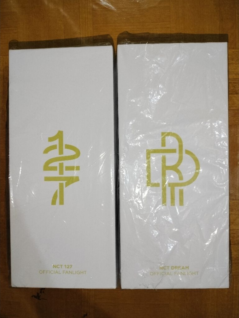 Jual (READY STOCK) OFFICIAL LIGHTSTICK NCT V2 SEALED ( NCT 127 & NCT ...
