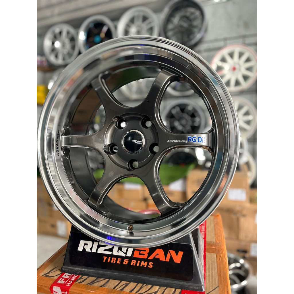 Jual velg advan RG D2 r17 hyper black lip polish pcd 5x114 kondisi baru | Shopee Indonesia