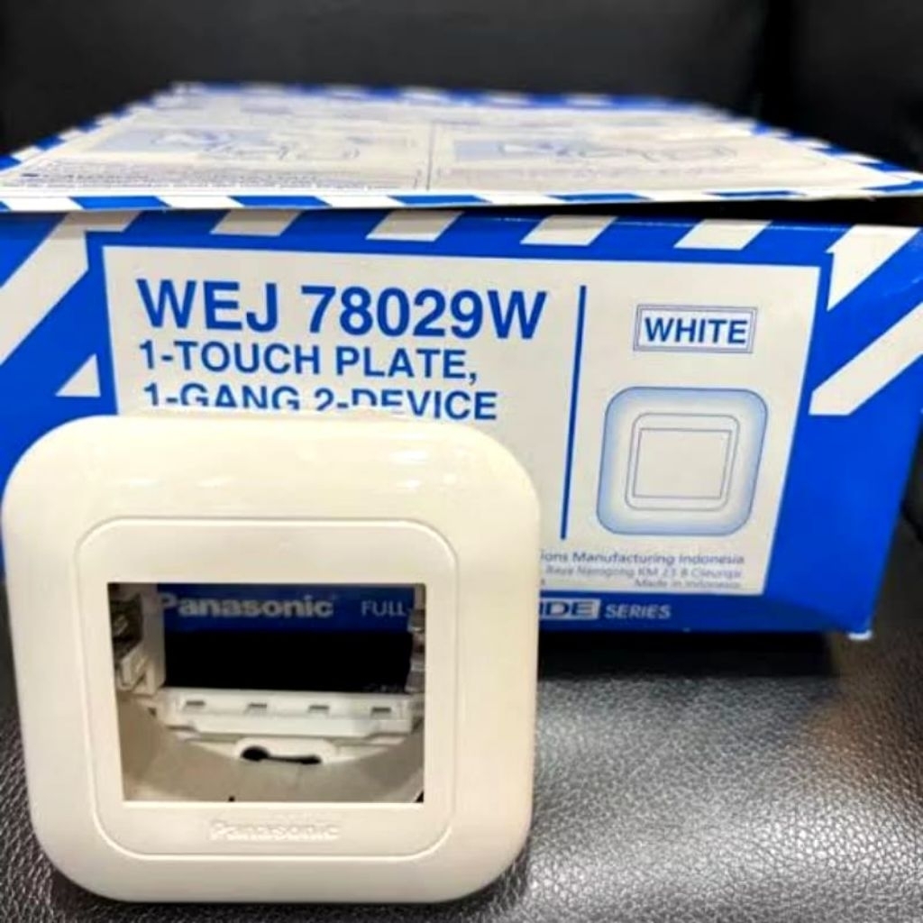 Jual FRAME PLAT 1 LUBANG PANASONIC WEJ 78029W PLAT 1 GANG WIDE SERIES ...