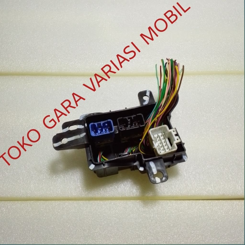 Jual Fuse Box Sekring Mobil Original RHD | Shopee Indonesia
