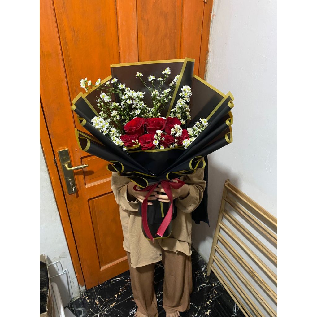 Jual HANAFLORIST Fresh Flowers 7 Tangkai Mi buket / bohx Pikok Bouquet ...