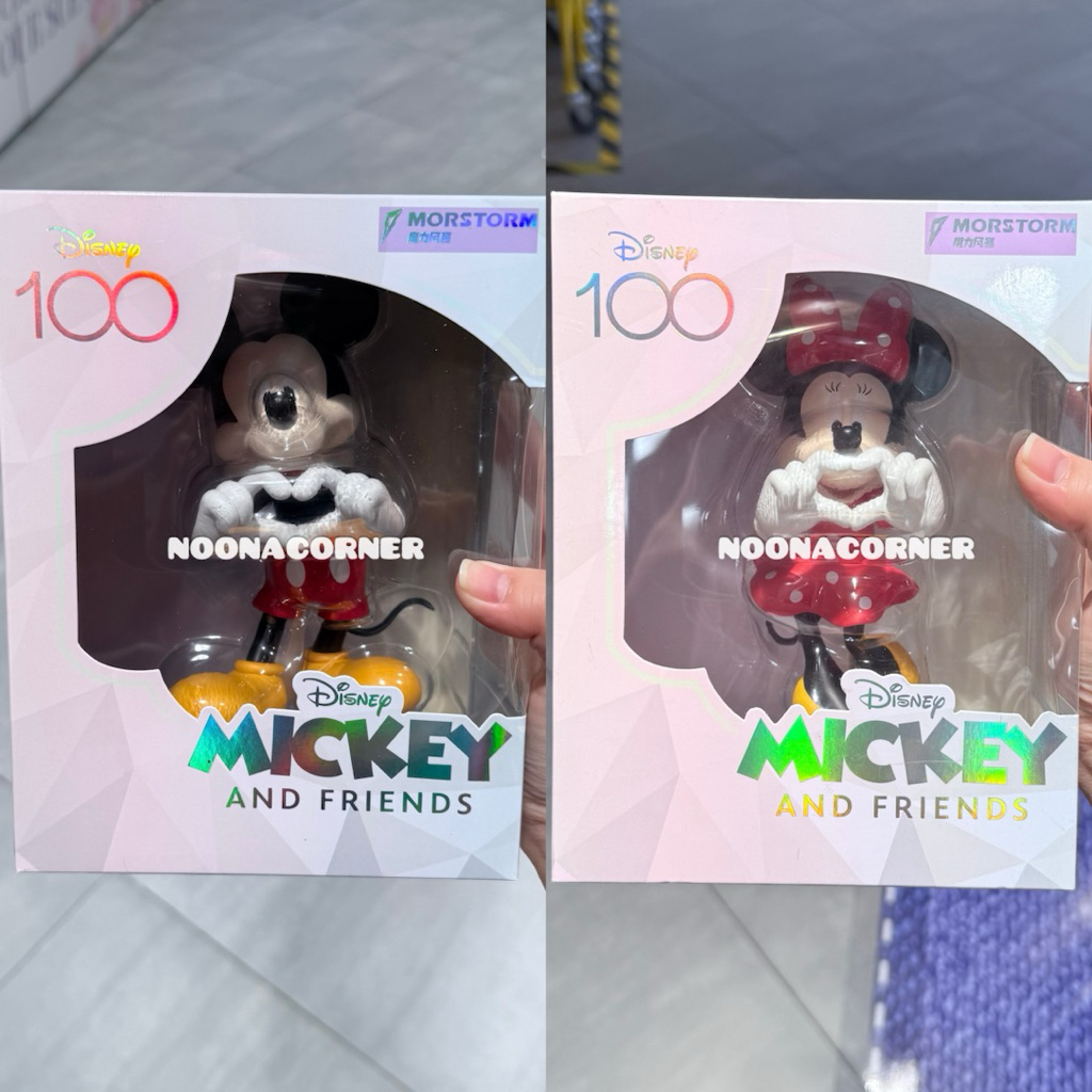 Jual Ohsome! x Mostorhata‼️ Figure Mickey Mouse & Minnie Mouse Hand ...