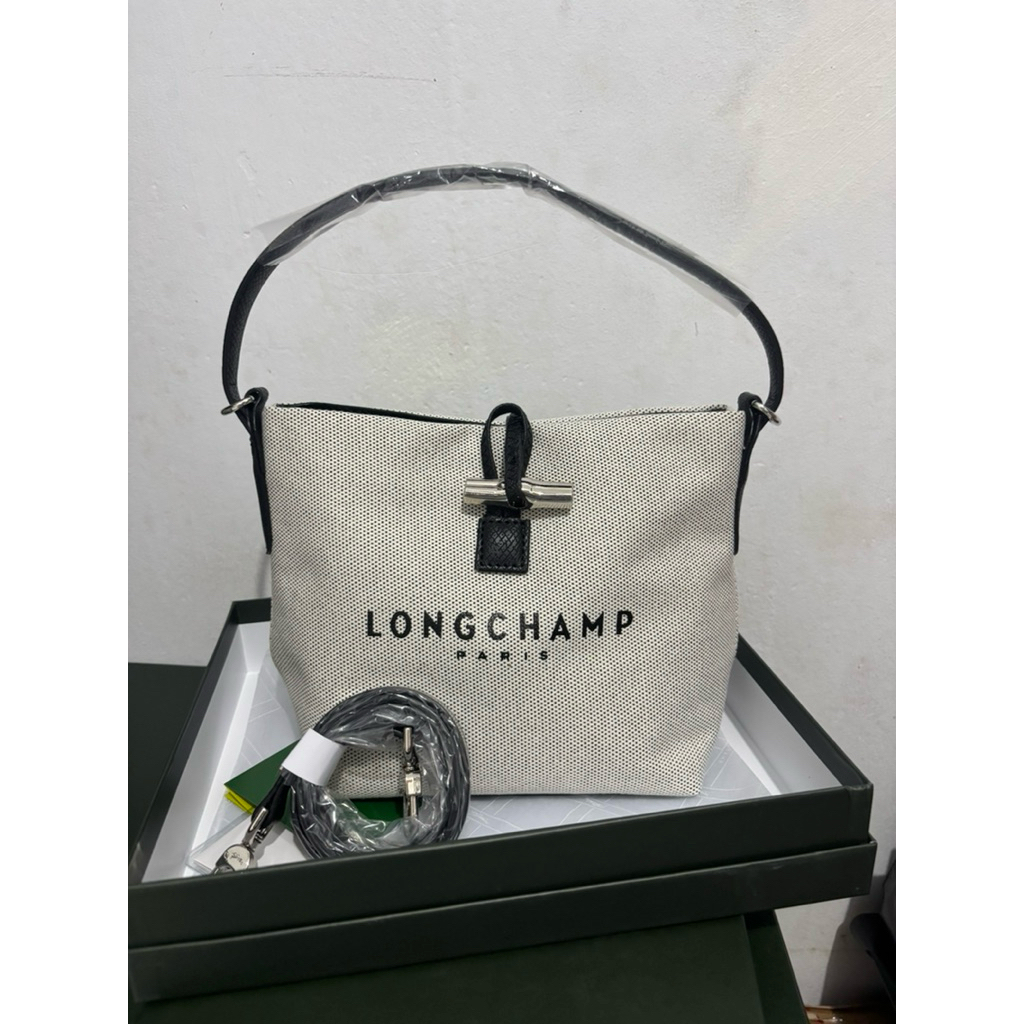 Jual Tas Selempang Wanita Kanvas Model Hobo Small Pakai Box | Shopee ...