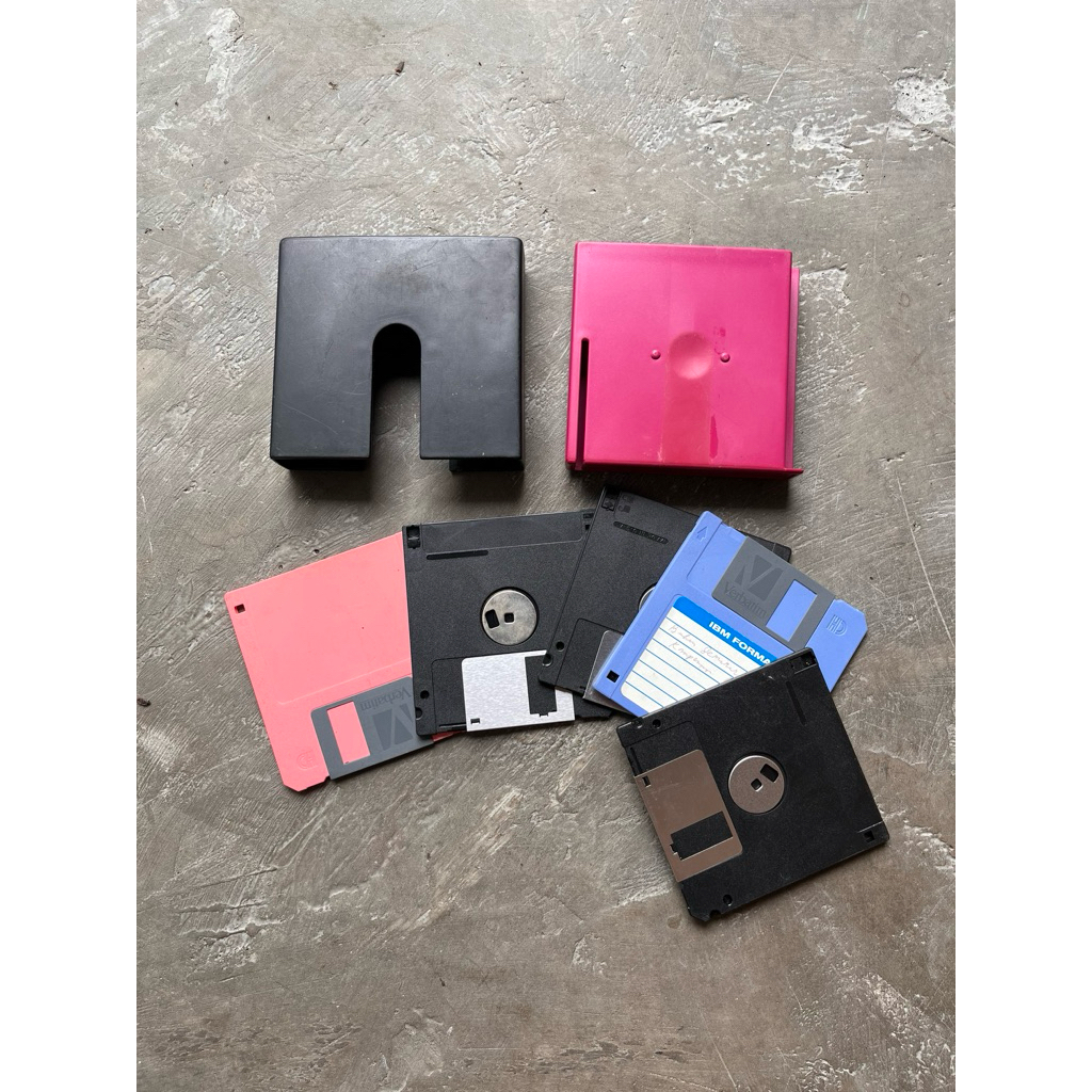Jual Kaset disket Jadul dengan cover | Shopee Indonesia
