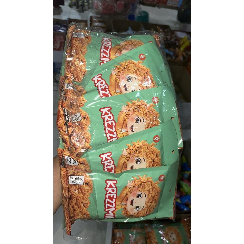 Jual SNACK VIRAL MIE KREZME ISI 10 PCS | Shopee Indonesia