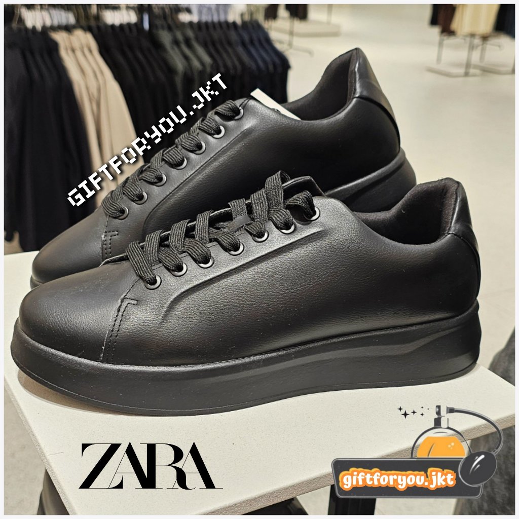 Jual Sepatu Pria Zara Black Chunky Sole Trainers Man Shoes Monochrome ...