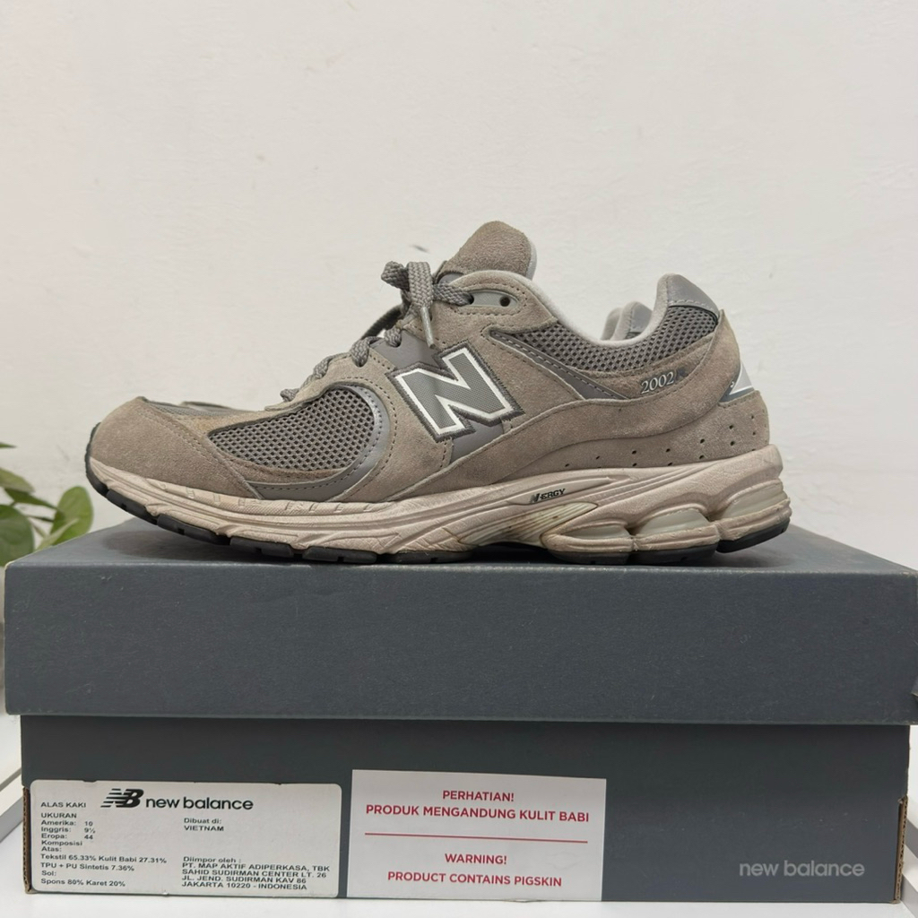 Jual New Balance 2002r Original | Shopee Indonesia