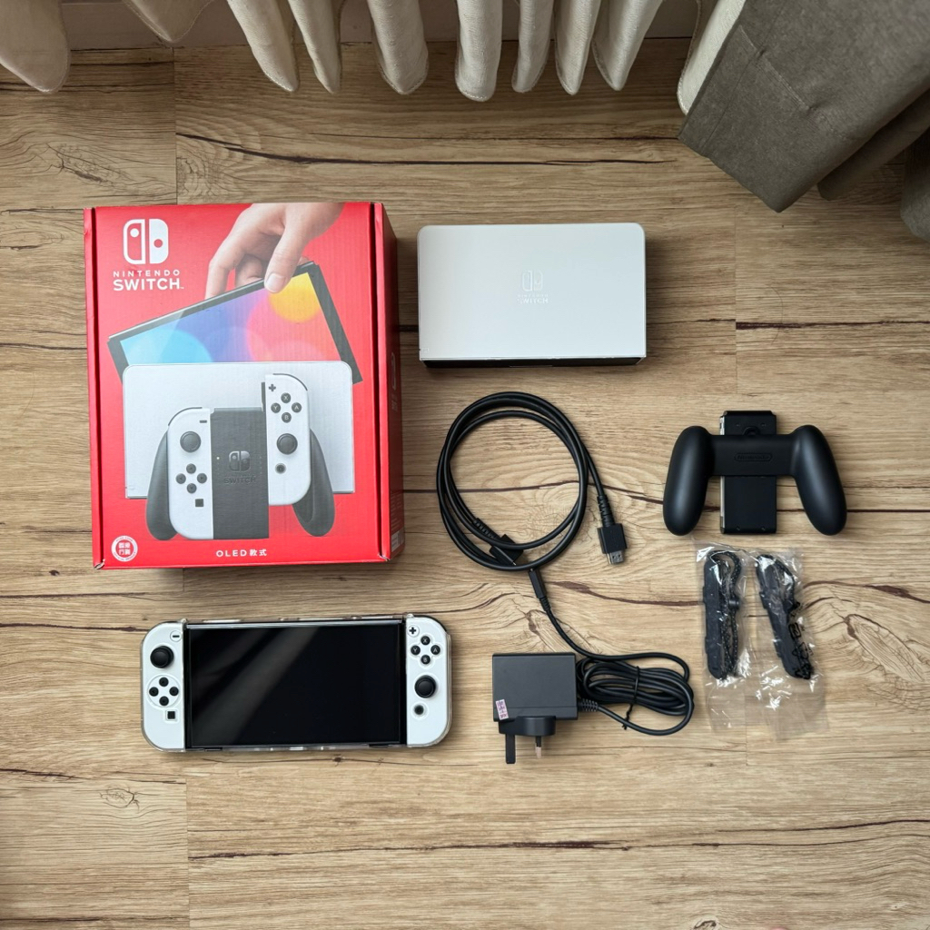 Jual [Second-Like New] Nintendo Switch OLED White (OFW) | Shopee Indonesia