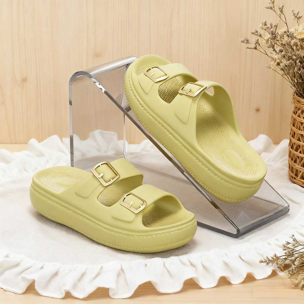 Jual Sandal EVA Jelly Slip-On Berkualitas Cocok Untuk Indoor Outdoor ...