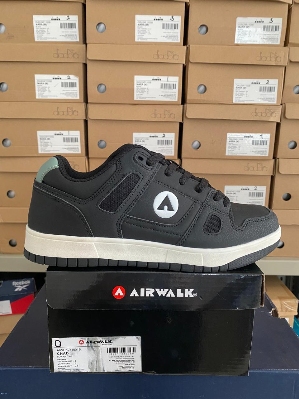 Jual Airwalk Chad Black Men Shoes Original | Shopee Indonesia