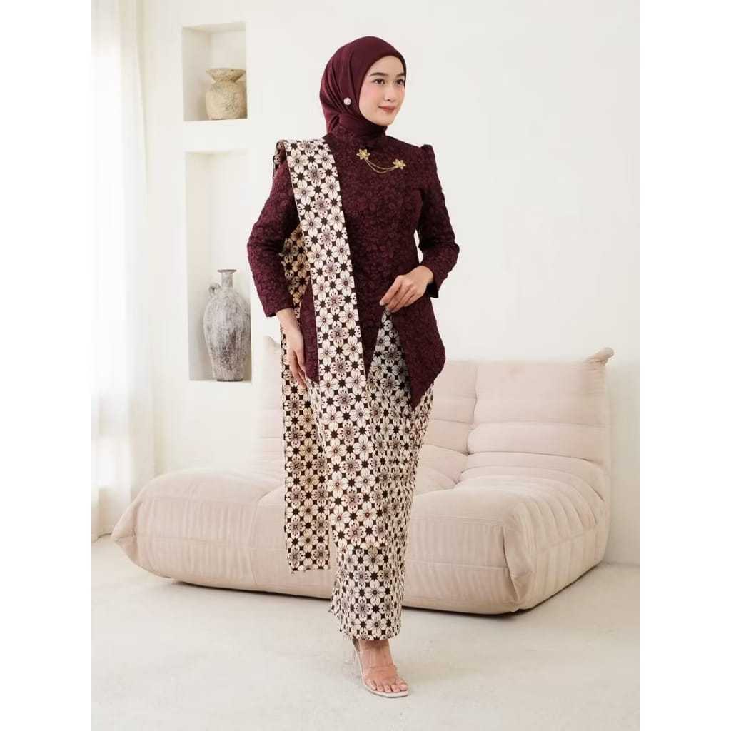 Jual Batik Rais- Ayana Set Kebaya Janggan Atasan Brokat Emboss Wisuda ...