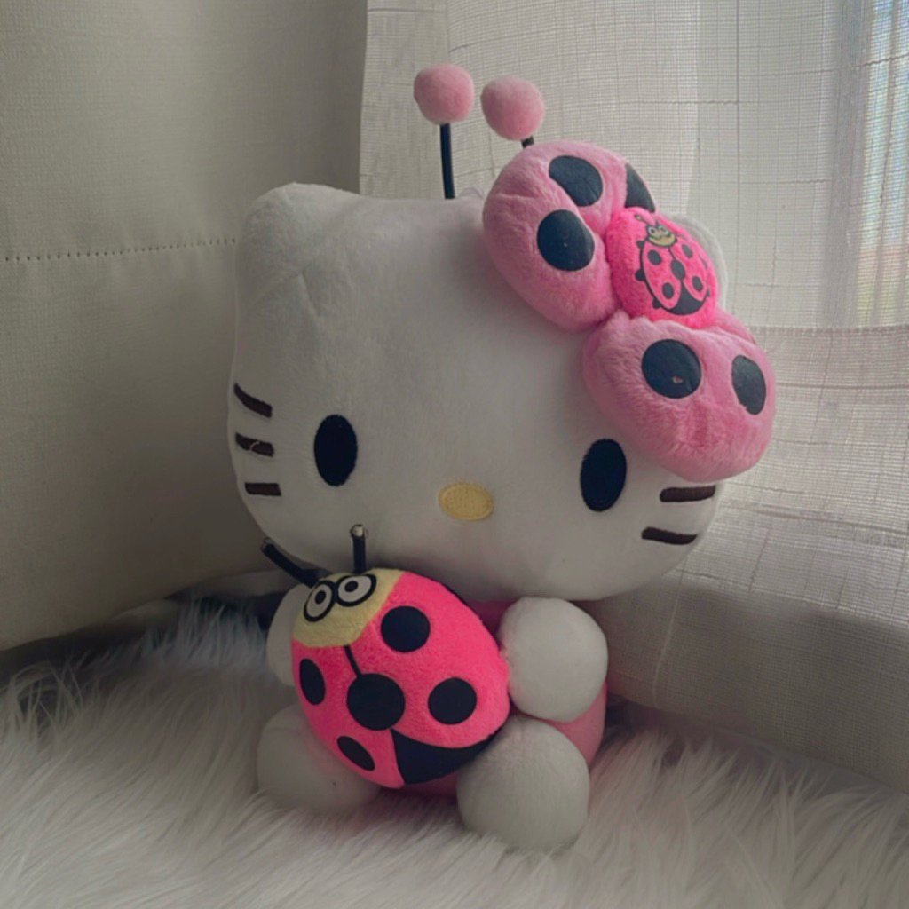 Jual Hello Kitty Lady Bug Plush - Original Hello Kitty Sanrio | Shopee ...